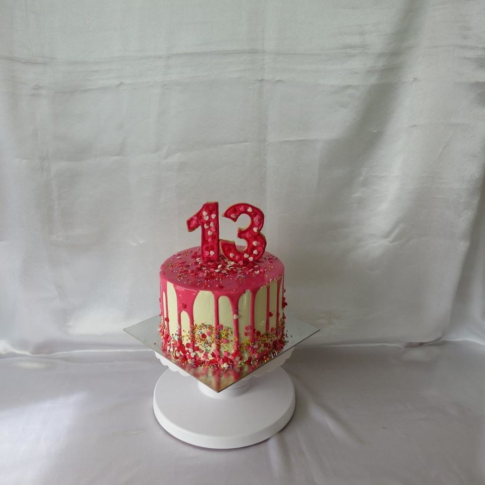 13th birthday cake - Honey Cakes